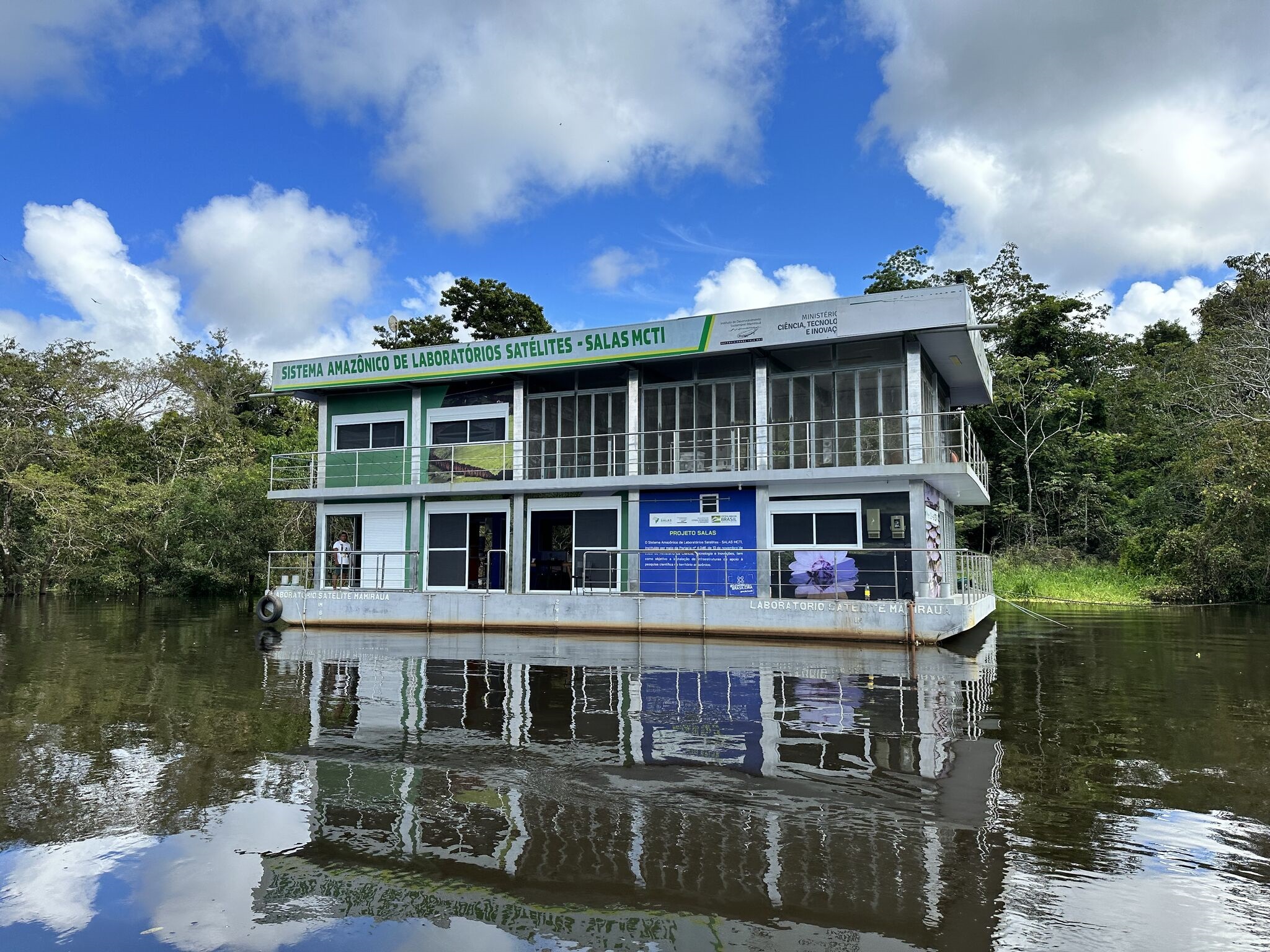 Lab in a suitcase | CleanWaterResearch